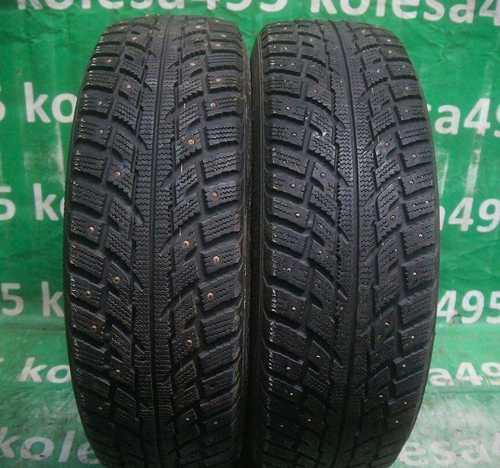 Kumho I'Zen RV Stud KC16 215/70 R16 100T