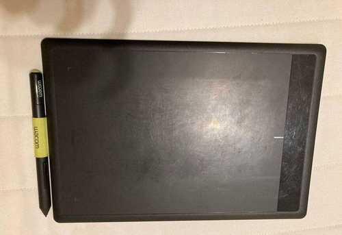 Продаётся графический планшет One by Wacom CTL-671