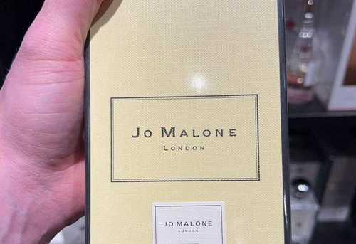 Jo Malone nectarine blossom honey