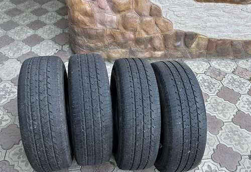 Barum Vanis 2 205/70 R15C