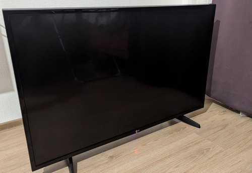 Телевизор 43" LG 43UH610V