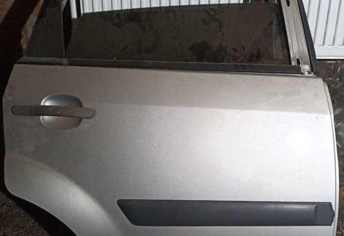 Дверь задняя правая Ford Fiesta