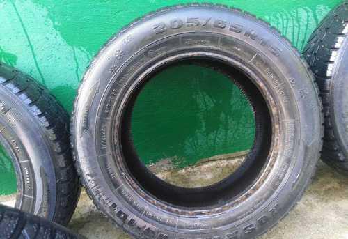 Rosava WQ-101 205/65 R15