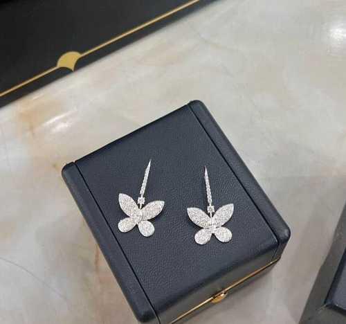 Graff Серьги Pavé Butterfly Diamond Drop