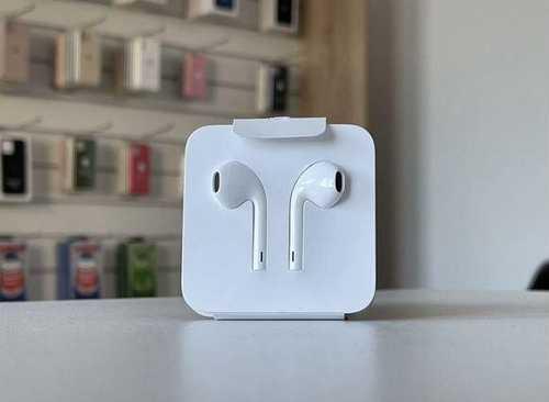 Новые наушники Apple EarPods Lightning