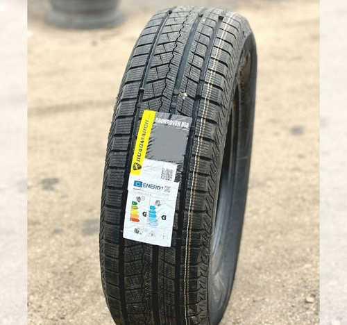 Roadmarch Snowrover 868 255/50 R19 125T