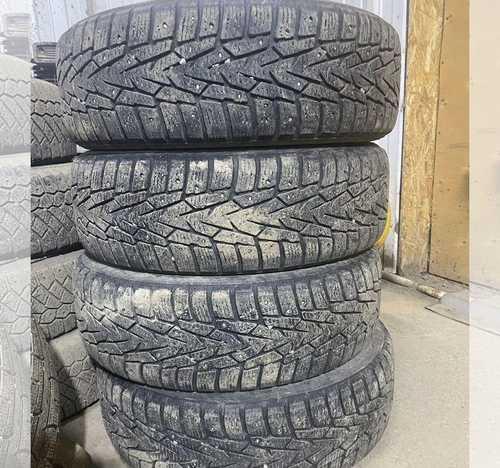 Nokian Tyres Hakkapeliitta 7 185/65 R15 92T