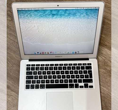 Ноутбук Macbook Air 13 early 2015