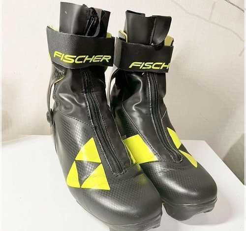 Лыжные ботинки коньковые fisher speedmax