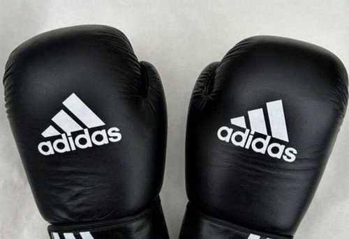 Боксерские перчатки adidas (кожа)