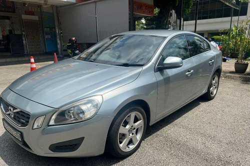 В разборе Volvo S60 (Y20) 2013г. 1,6л. 180 л/с