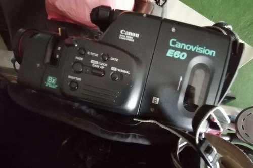 Видеокамера Canon e60