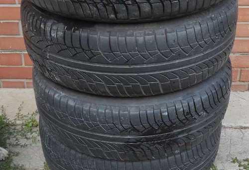 Michelin Latitude Diamaris 235/65 R17