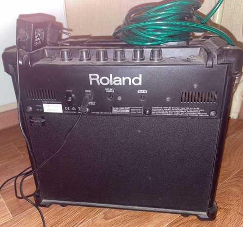 Комбоусилитель Roland cube 10gx