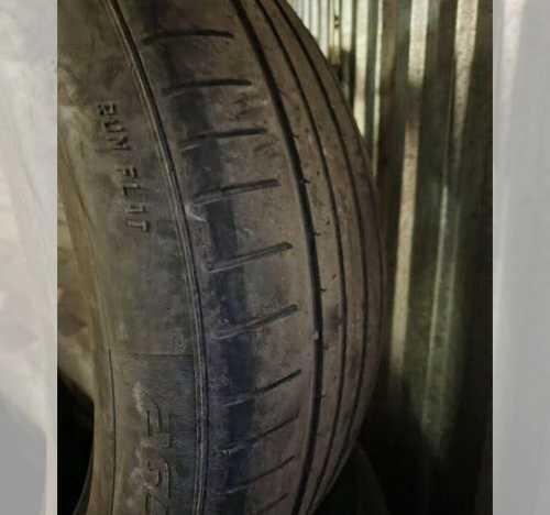 Pirelli P Zero 265/50 R19