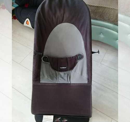 Шезлонг babybjorn оригинал, с игрушкой