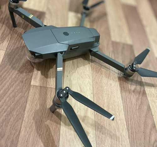 Квадрокоптер Dji mavic pro