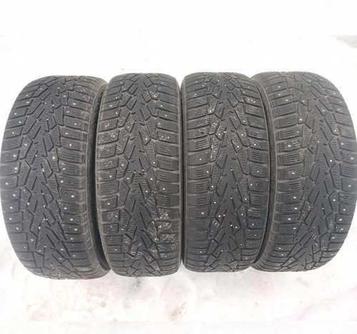 Nokian Tyres Hakkapeliitta 7 215/65 R16