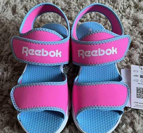 Сандалии Reebok. 35,38,39 размер. Оригинал