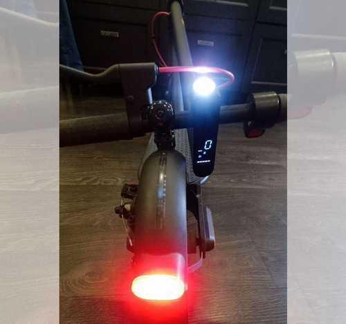 Электросамокат Xiaomi Mi Electric Scooter Pro 2