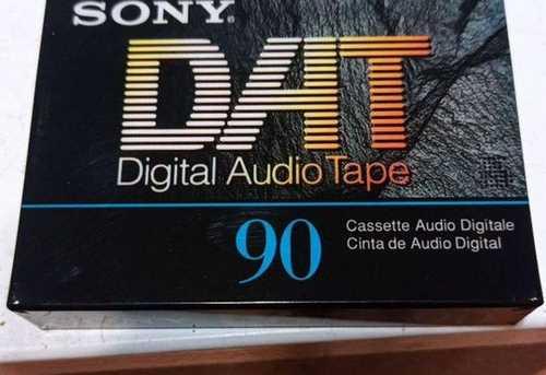 Аудиокассеты новые запечатанные Sony DT-90RA