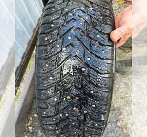 Nokian Tyres Hakkapeliitta 8 SUV 225/55 R19 23