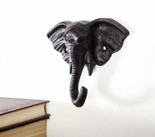 Крючок настенный Слон чугун