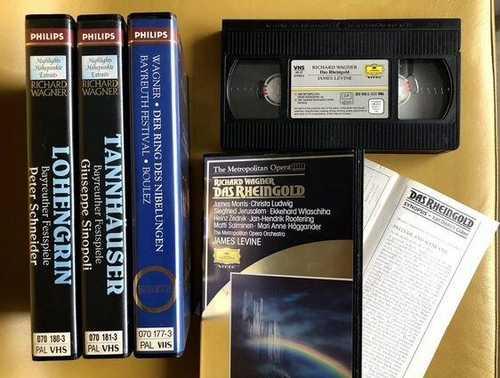 Фирменные и лиц. видеокассеты VHS (кино и музыка)