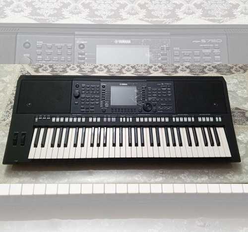 Синтезатор yamaha psr s750