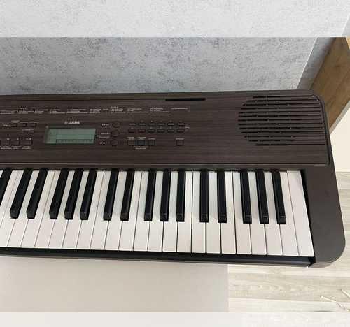 Синтезатор yamaha psr e360DW