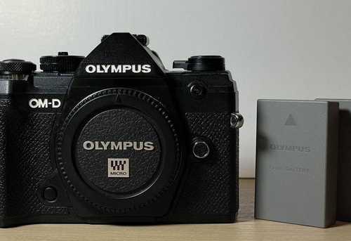 Камера Olympus OM-D E-M5 III Body, черный