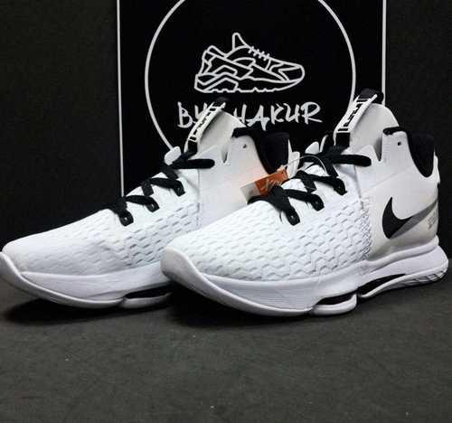 Кроссовки мужские баскетбольные Nike Lebron Witness V (Арт.88736)