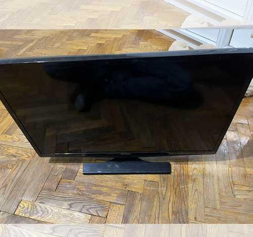 Телевизор samsung UE28J400AK