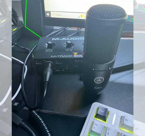 Микрофон   аудиокарта (akg p120, m-track solo)