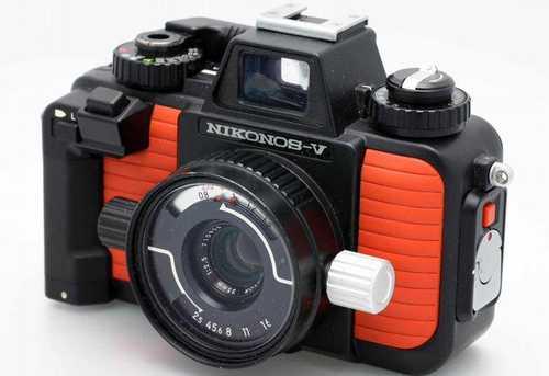 Nikon Nikonos-V с объективом 35mm f/3.5