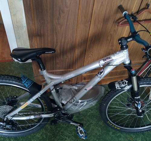 Commencal ramones