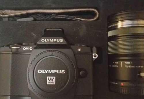 Olympus E-M5 kit 12-60/3.5-6.3