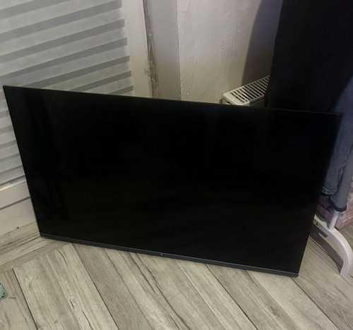 43" (108 см) LED-телевизор dexp 43UCY1/G