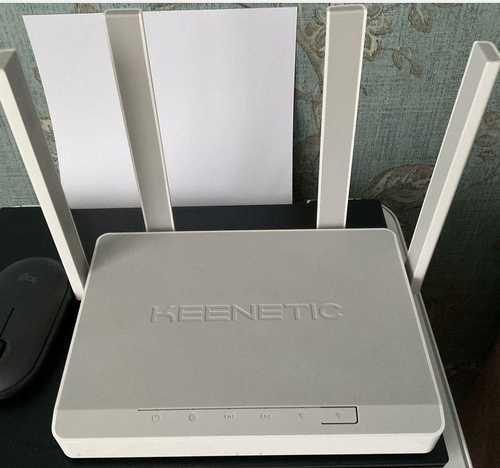 Продам Wifi роутер Keenetic Ultra KN1810