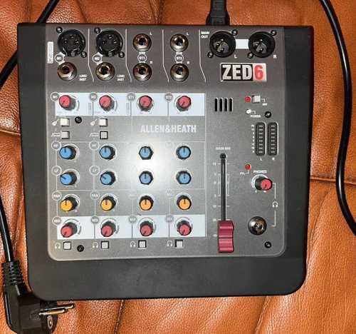 Микшерный пульт Allen & Heath ZED-6