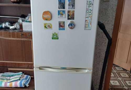 Холодильник с морозильником бу