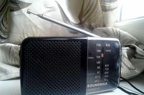 Радиоприемник Soundmax SM-rd2101