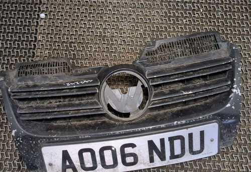 Решетка радиатора Volkswagen Jetta 5, 2006