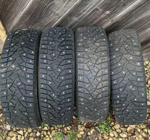 Bridgestone Blizzak Spike-02 185/65 R15