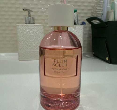 Парфюмерная вода Yves Rocher Plein Soleil 100ml