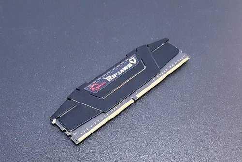 Оперативная память G.Skill ripjaws V DDR4 8Gb