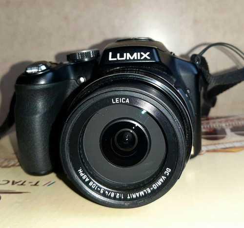 Panasonic lumix DMC-FZ200