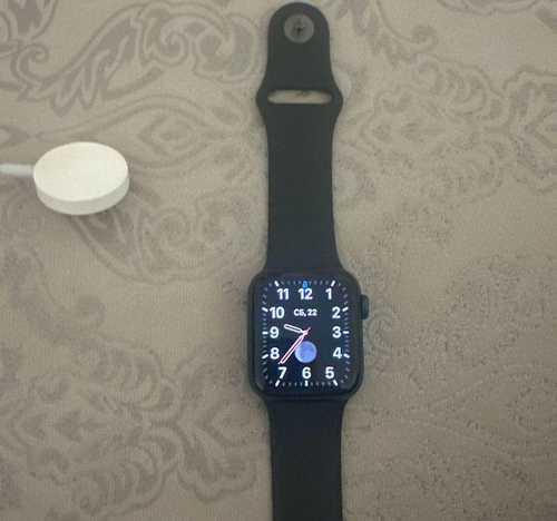 Часы apple watch se 40mm