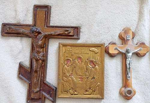 Два креста и икона