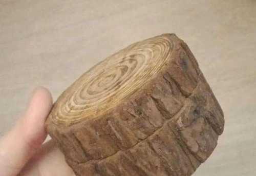 Шкатулка деревянная